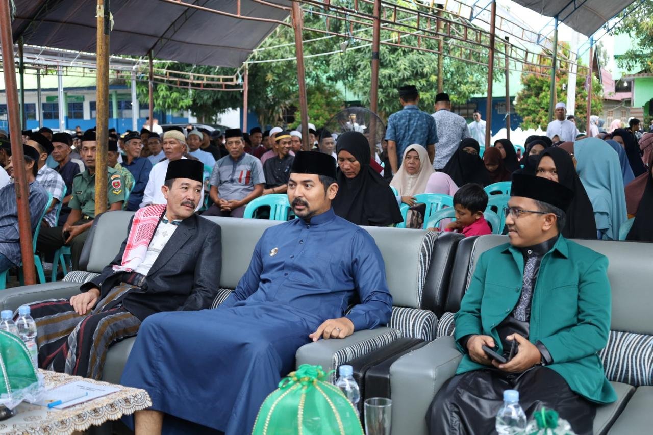 Wakil Bupati Lutim Hadiri Buka Puasa Bersama Ponpes Nurul Junaidiyah Burau Wakil Bupati Lutim Hadiri Buka Puasa Bersama Ponpes Nurul Junaidiyah Burau